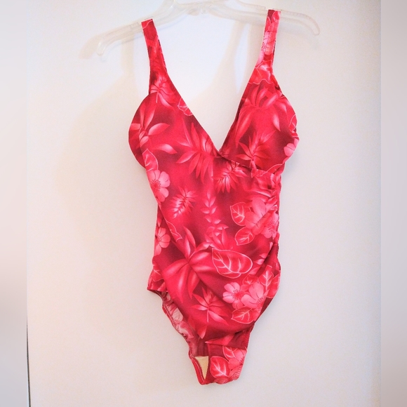 Magicsuit | Swim | Miraclesuit Red Fuchsia Hibiscus Vibrant One Piece ...